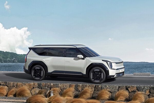 "실구매가 6천만 원대" 기아 EV9 출시…주행거리는 501km