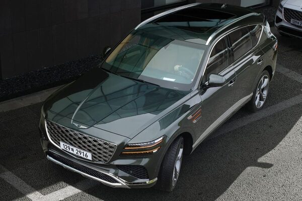 "별로 바뀐게 없는 줄 알았더니…" 신형 GV80 어디가 바뀌었나?