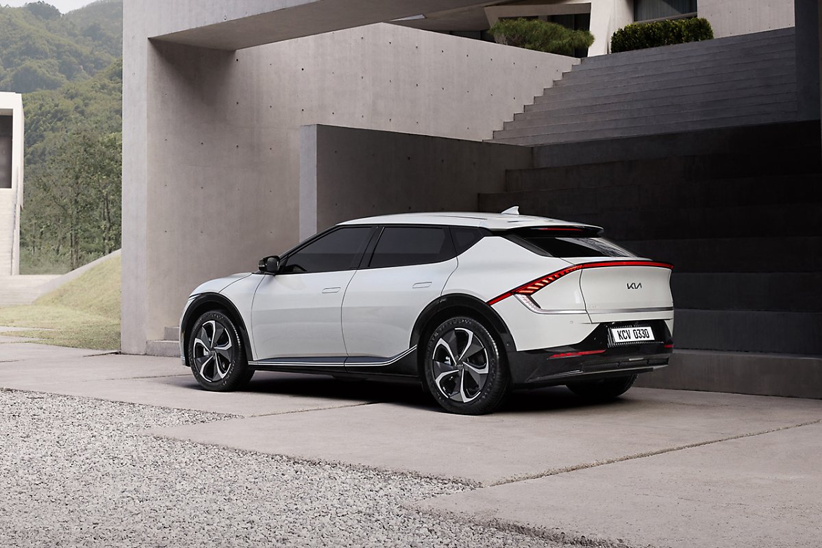 “삼각떼의 악몽이 떠오르네…” 기아 EV6 페이스리프트 이렇게 나온다