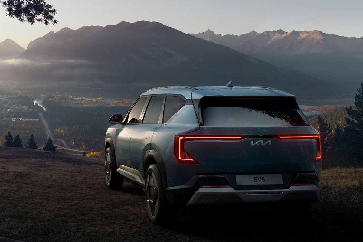 “아반떼보다 싸네” 기아 EV5 출시, 가격은 2,700만 원대