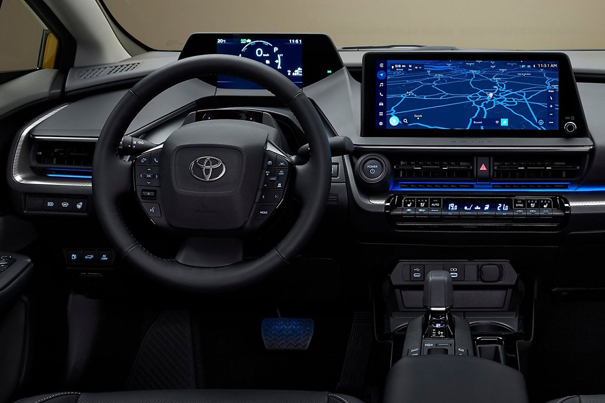 “AWD도 20km/L 이상” 토요타 신형 프리우스 연비 인증 완료