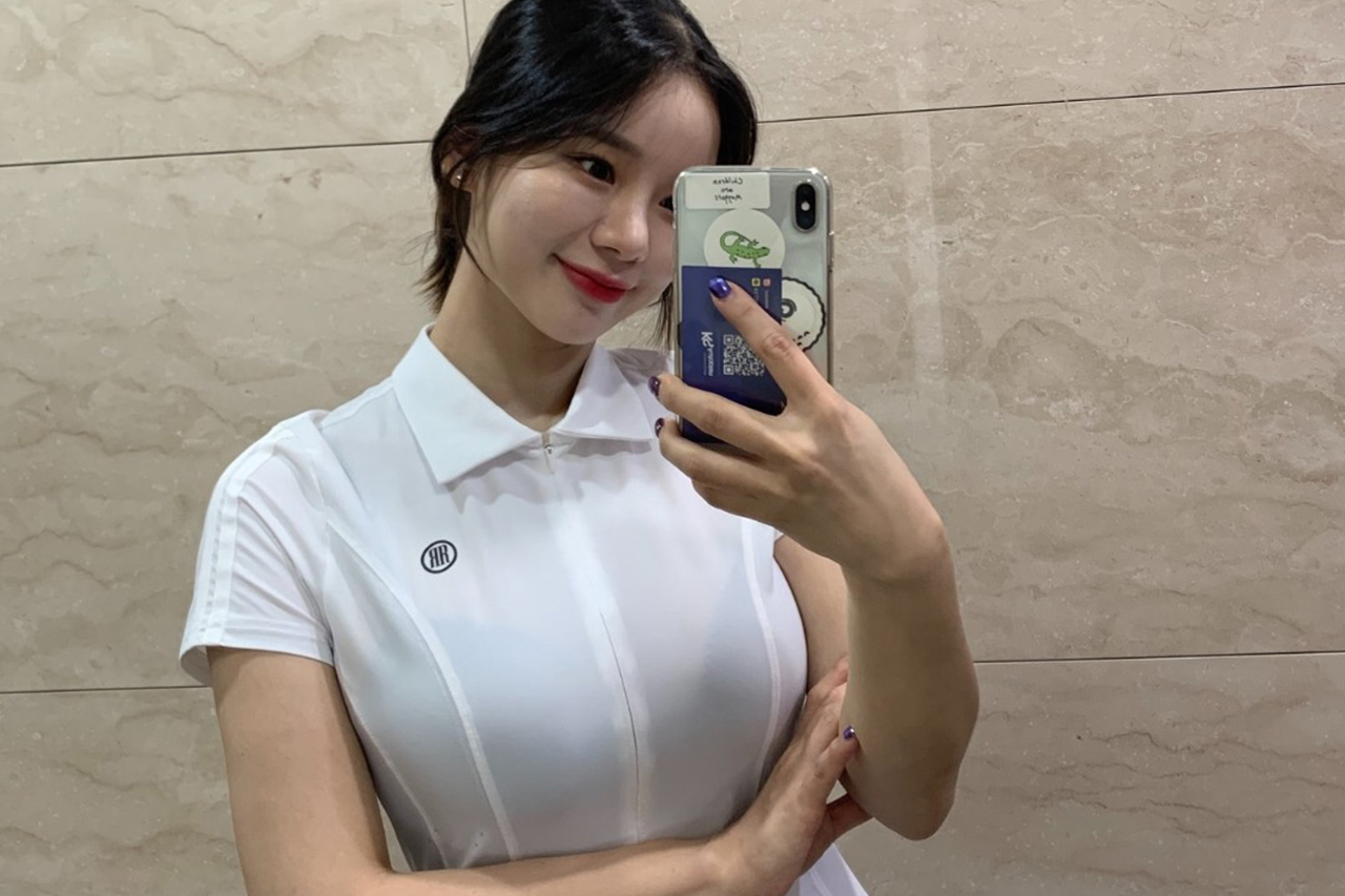 “이제는 골프 여신" 맹승지, 완벽한 골프복 핏...감출 수 없는 볼륨감 ‘대박’