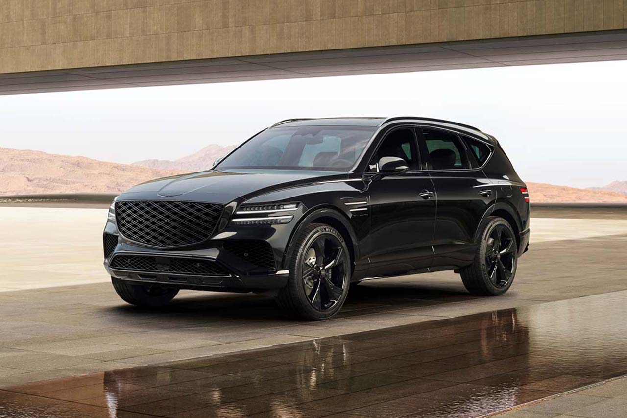 "벤틀리 넘보는 고급감" 제네시스 GV80 블랙 공개…올 블랙 수트 느낌