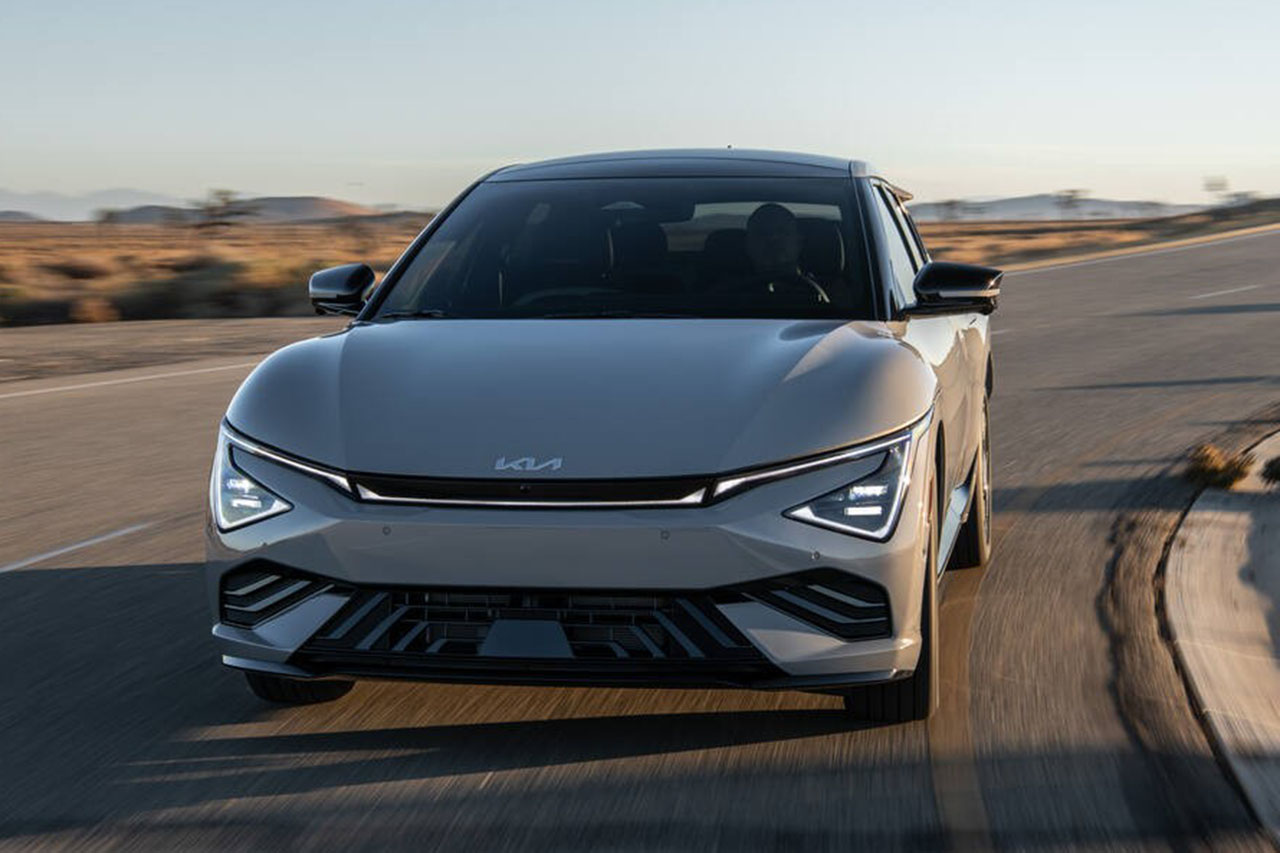 "609마력으로 업그레이드" 기아 신형 EV6 GT 공개...국내 출시는?