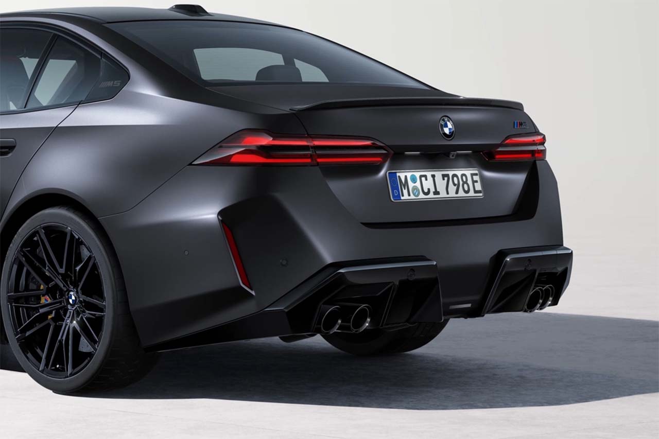 "고성능 하마 국내 상륙" BMW M5 퍼스트 에디션 출시..."가격은 1억 7,980만 원"