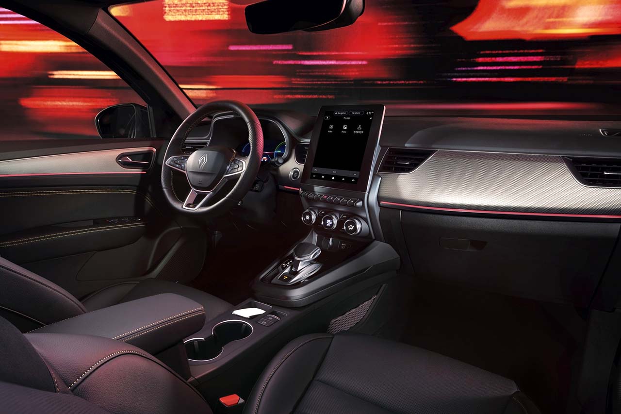 "연비 17.4km/L의 만족감" 가격대 최고의 가성비로 평가받는 하이브리드 SUV