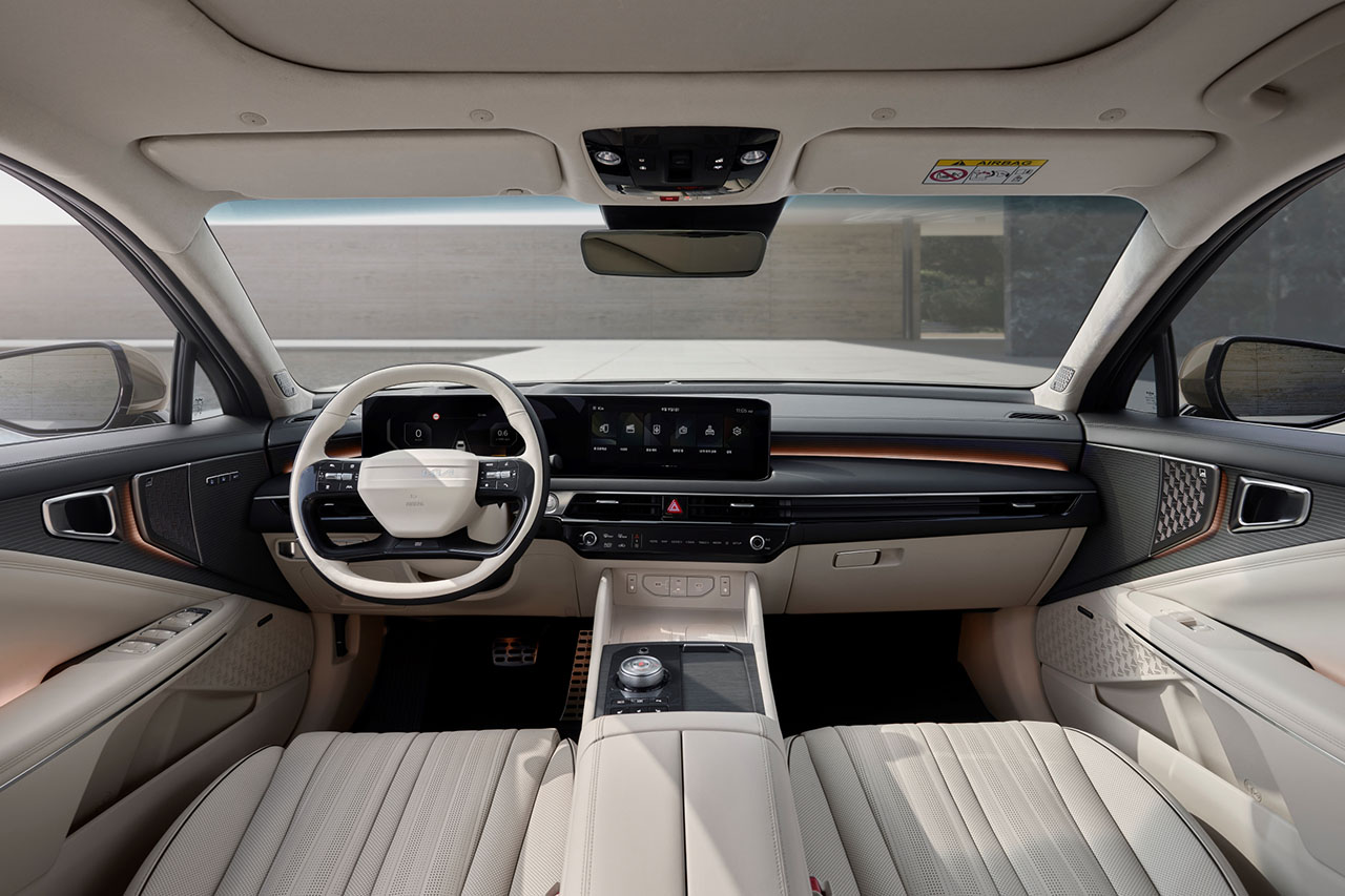 "2,724만 원부터" 합리적 가성비 트림 추가…2026 K5 & K8 출시