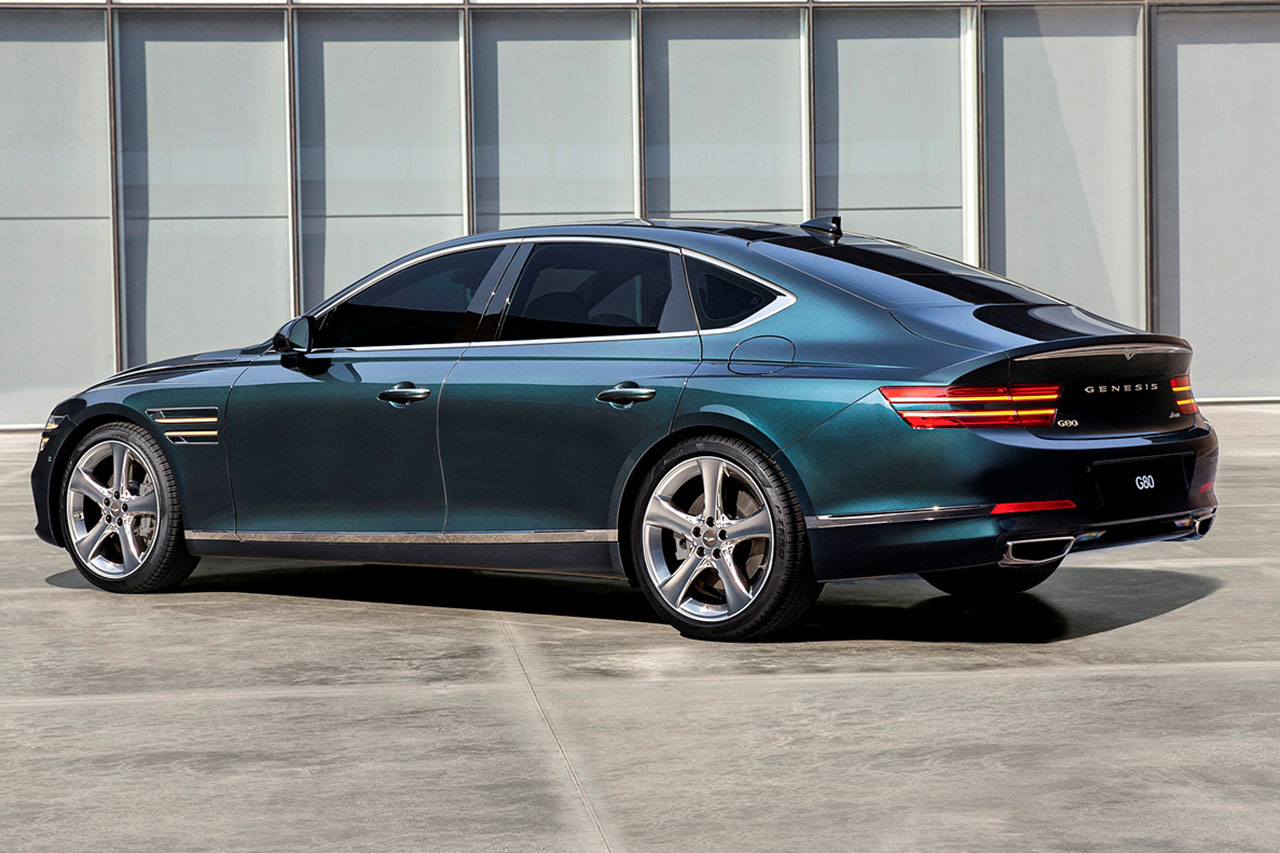 “연비 14.6km/L 하이브리드보다 낫네” 4천만 원대로 내려간 제네시스 G80